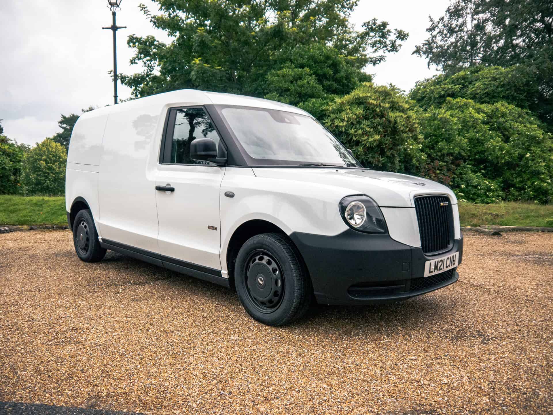 New LEVC NV5 Electric Van 8X4 Sheet Challenge - Crusader Vans