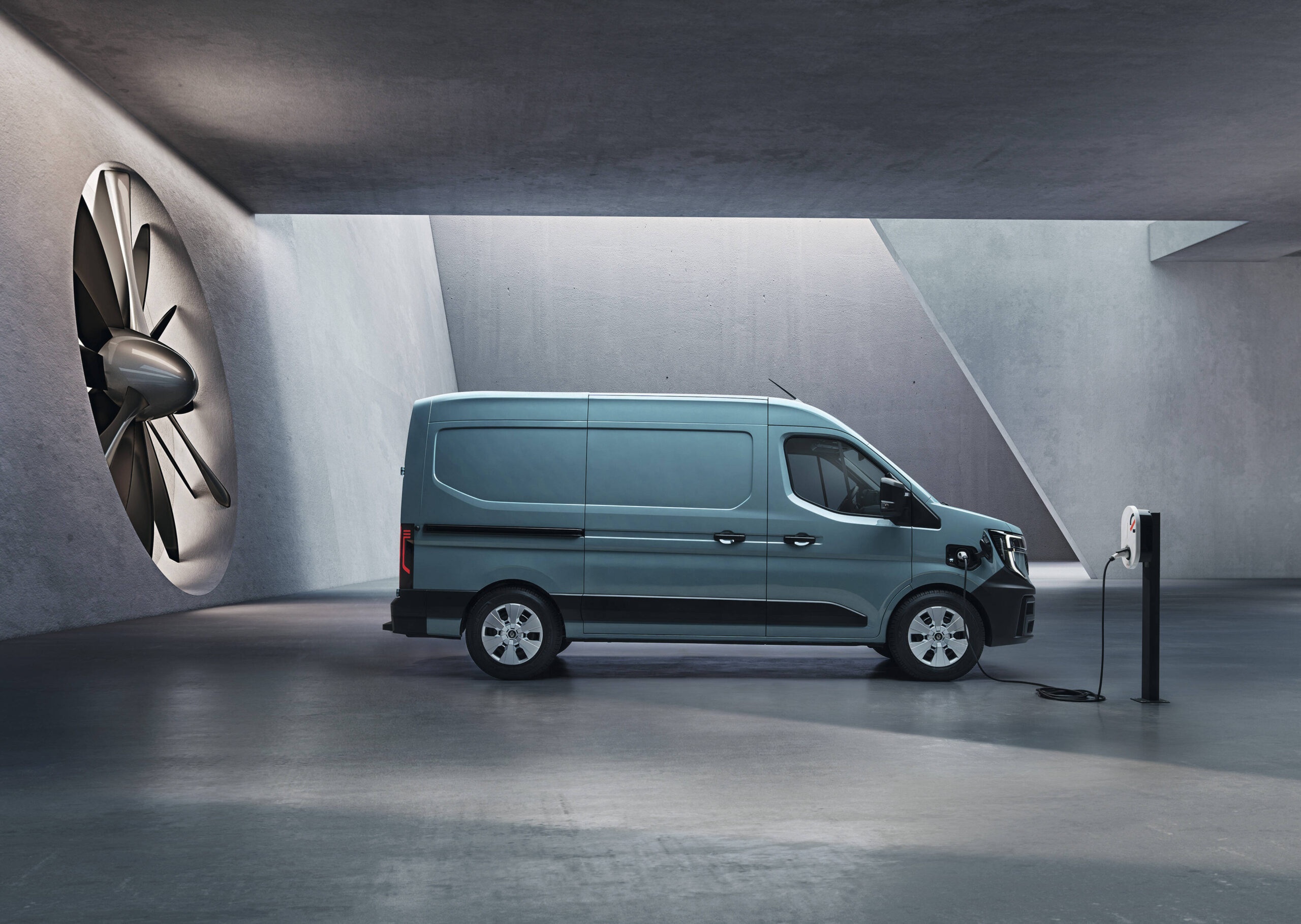 Introducing the All-New Renault Master: Due Autumn 2024 - Crusader Vans
